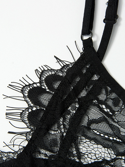 Black Eyelashed Lace Bra And Cut Out Bottom | Choies