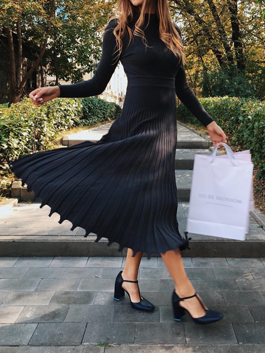 Black Pleated Detail Long Sleeve Midi Dress | Choies